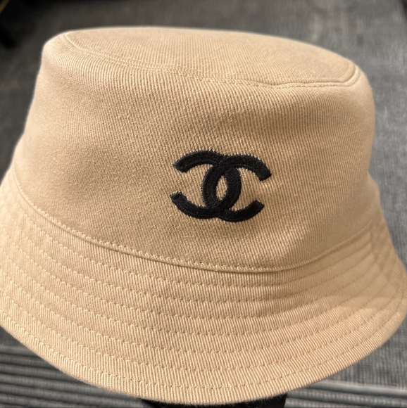CHANEL | Accessories | Hostpick Reversible Unisex Cc Bucket Hat | Poshmark